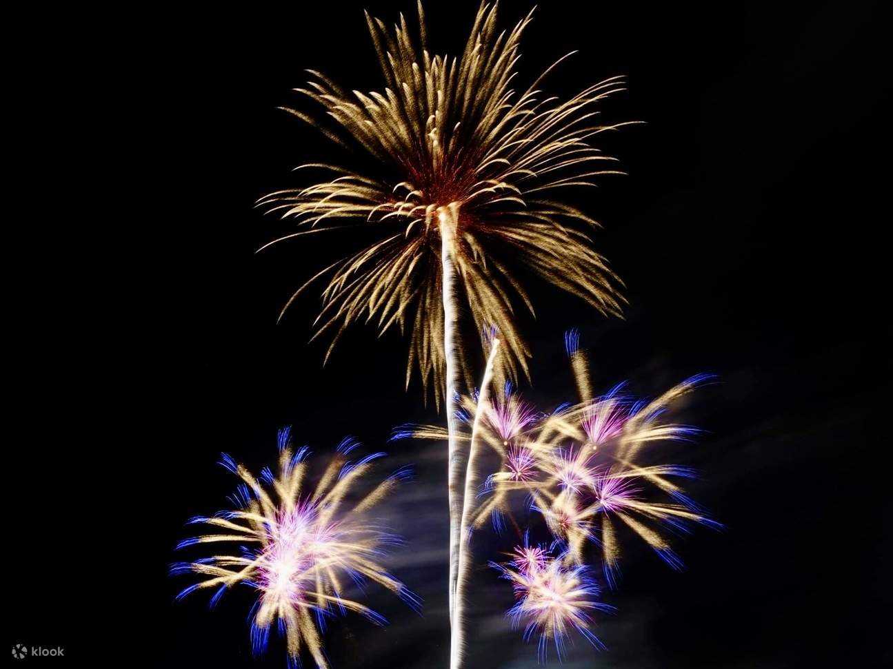 [Kyushu Fireworks Feast] Fukuoka Dazaifu + Hita River Fireworks ...